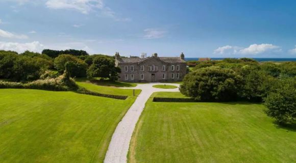 THE PIG - Restaurants with Rooms - THE PIG